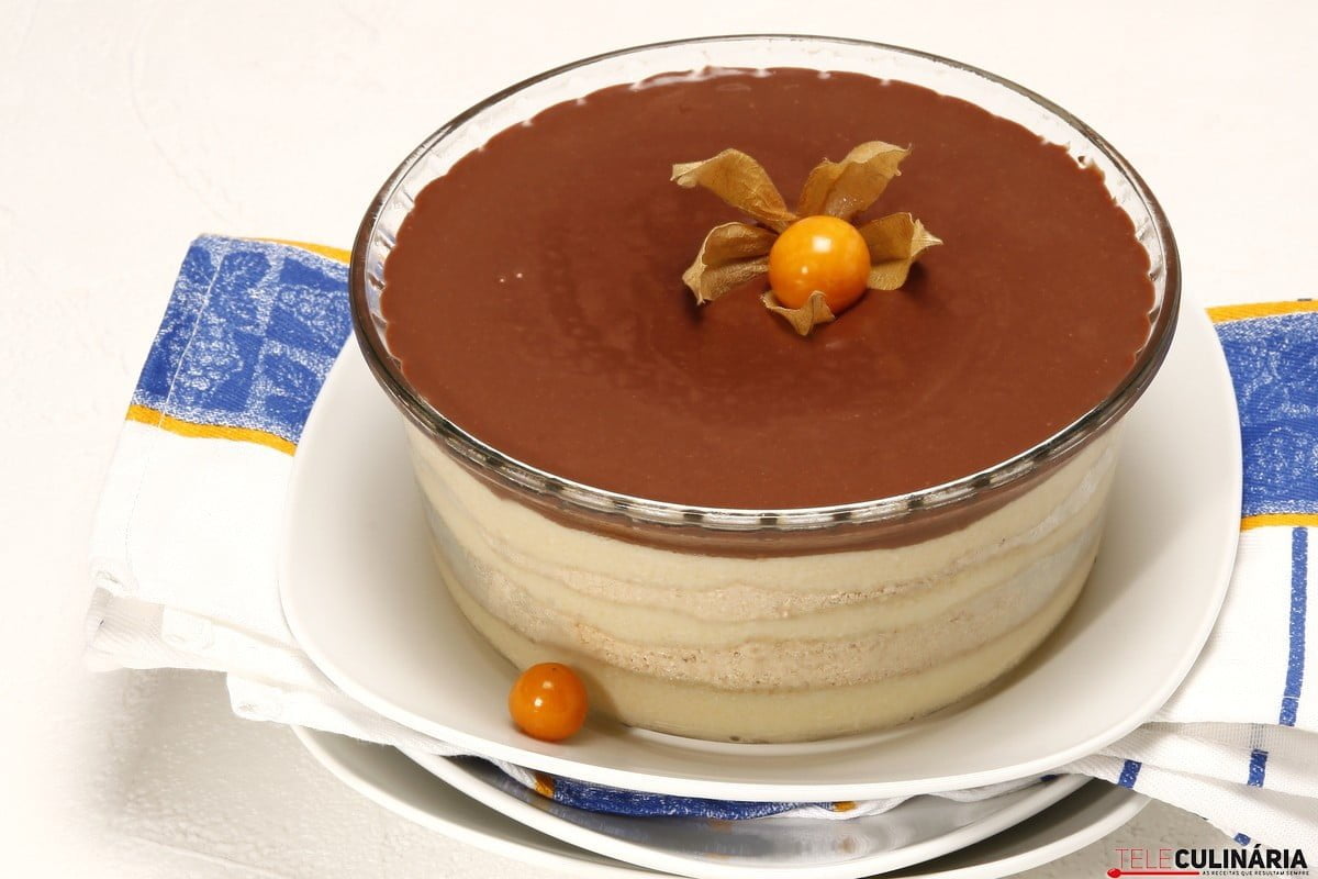Receita Deliciosa De Sobremesa De Bolacha Com Chocolate Teleculinária