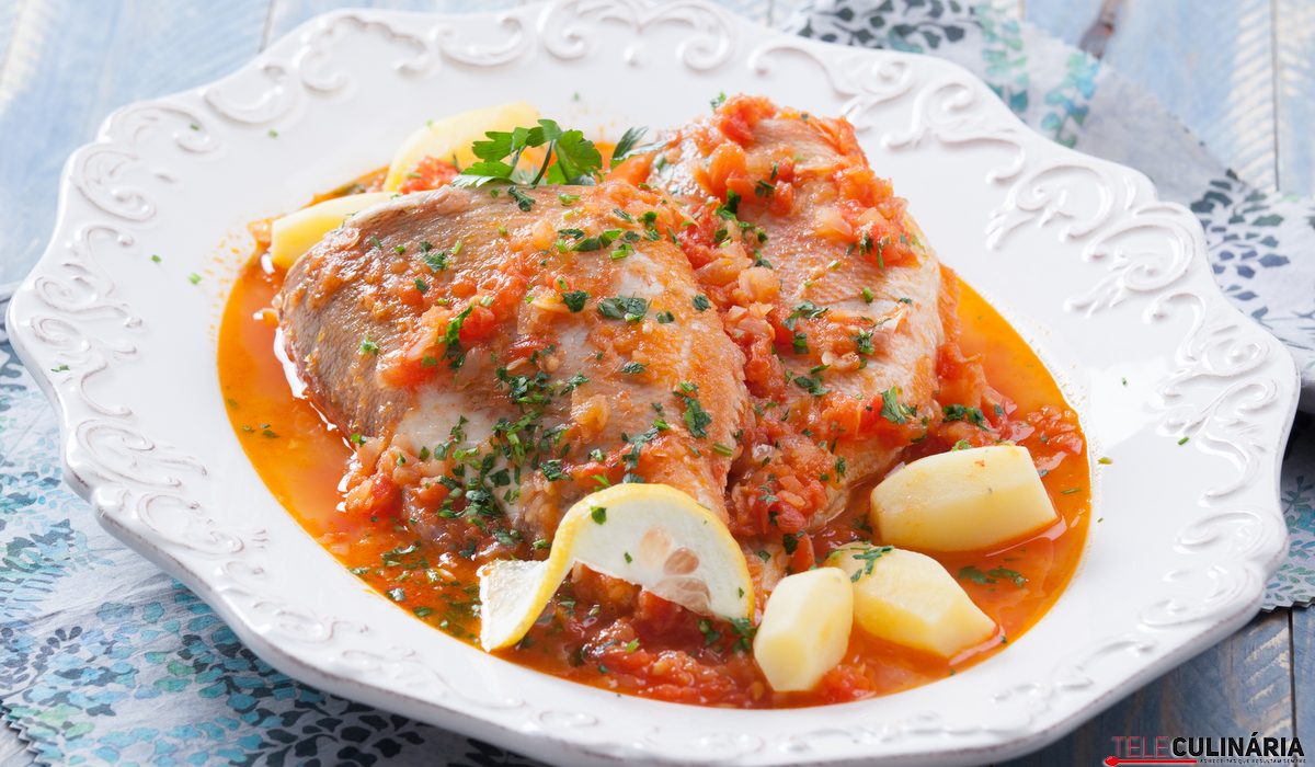 Receita deliciosa de Lombos de red fish estufados - Teleculinária Receita deliciosa de Lombos de red fish estufados - Teleculinária